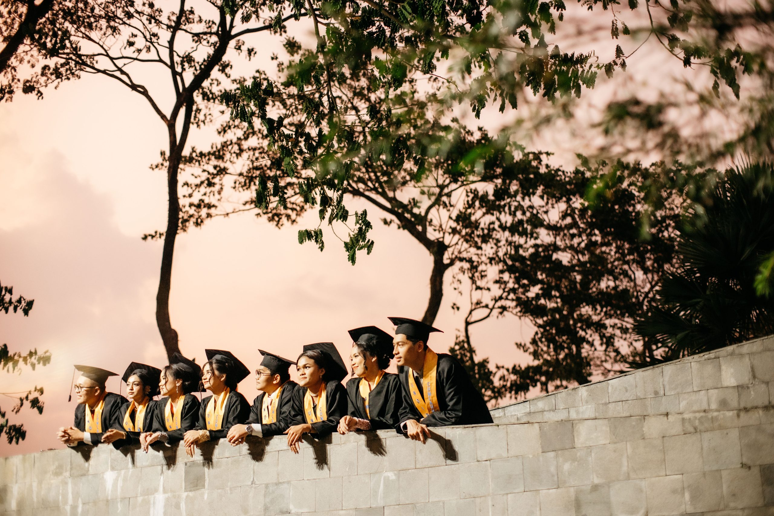 Graduation - Rachel & Friends - Storykuphoto - Jasa Foto Wisuda